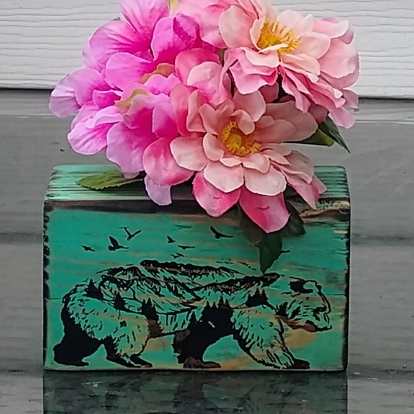 Accents | Rustic Bear Decor With Pink Flowers | Poshmark